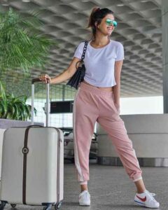 Aerolook: +47 Looks Confortáveis para Viajar - Se a Moda Pega